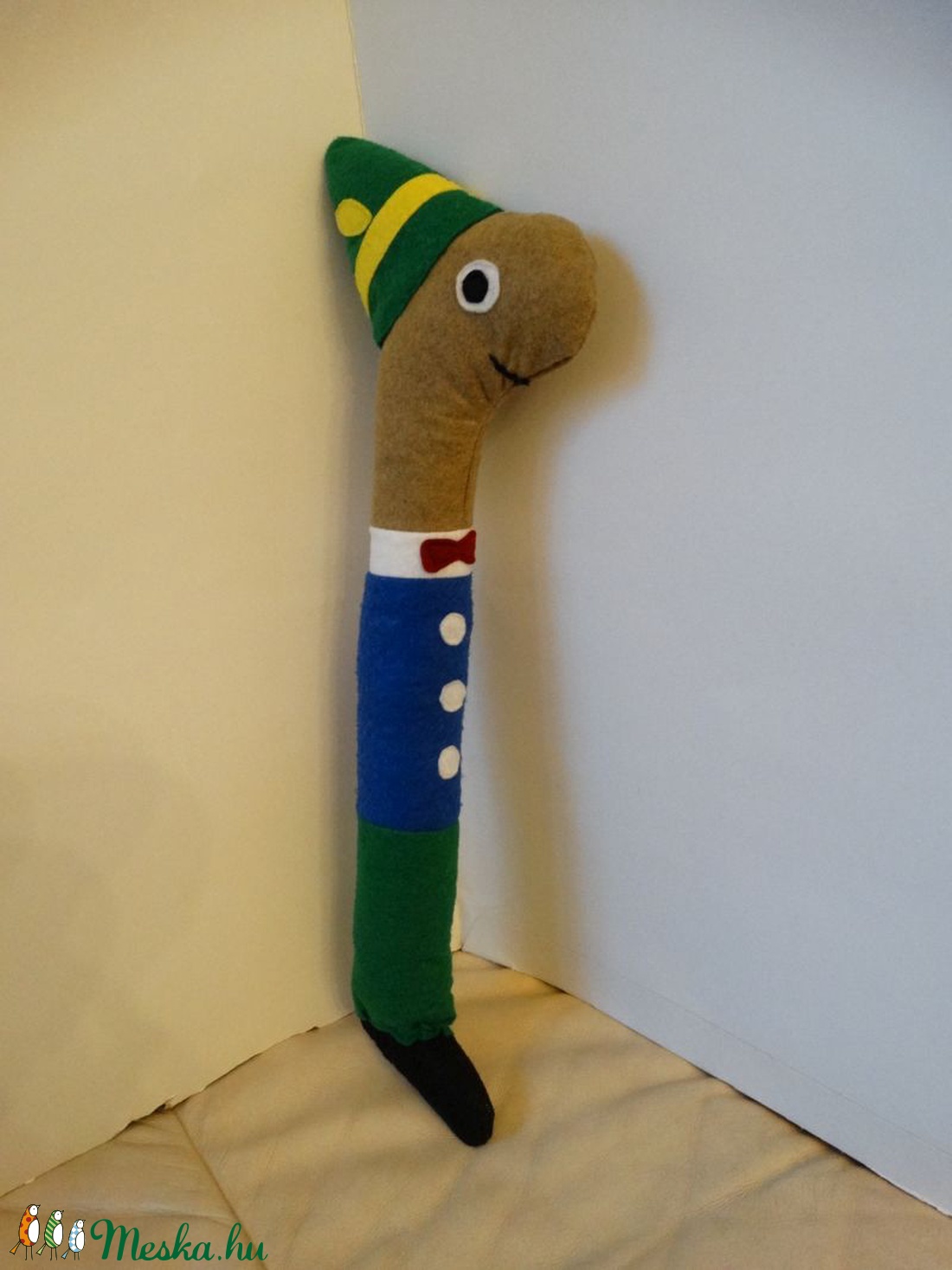 Tekergő, a Tesz-Vesz Városi Kukac - Tesz - Vesz Város lakója ...