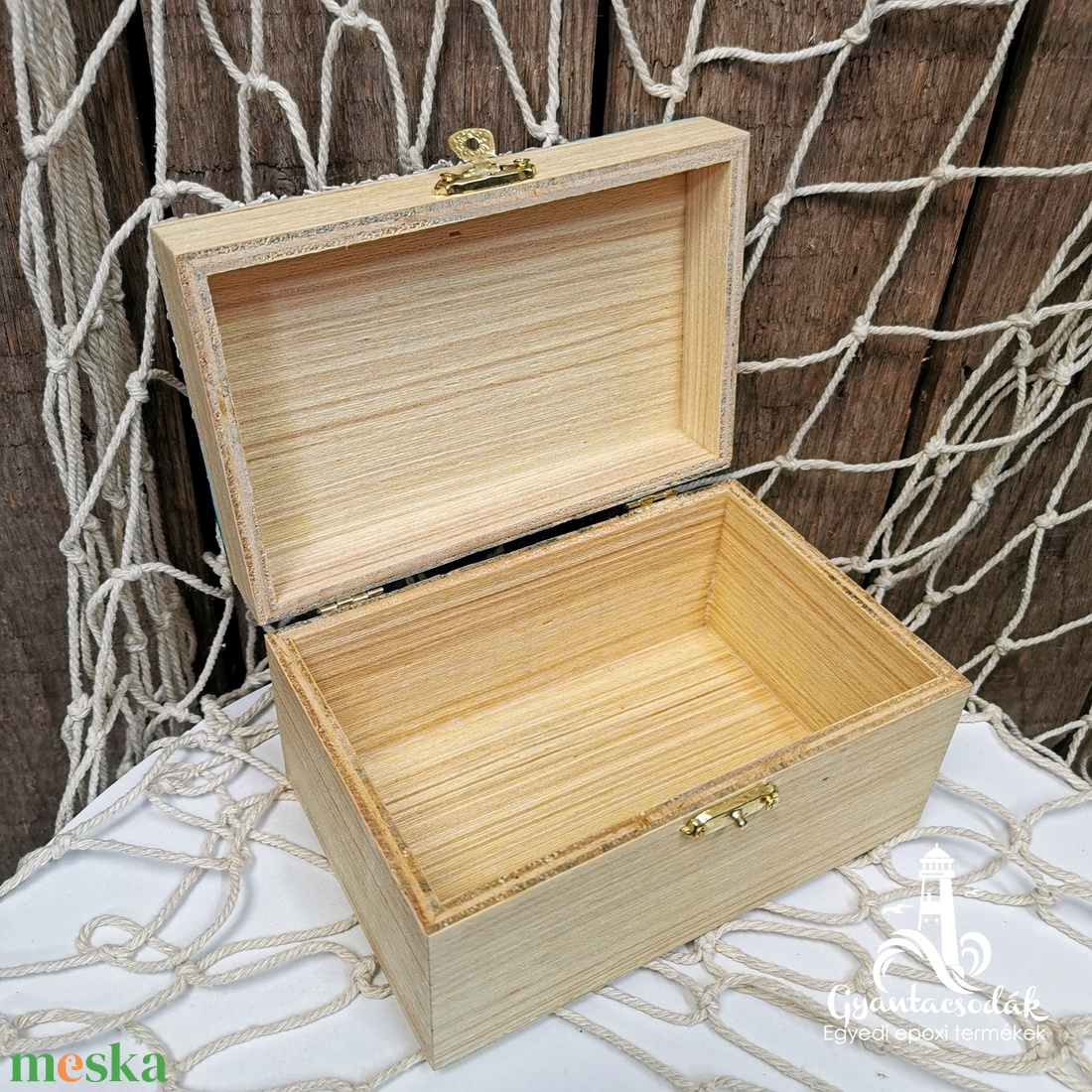Pénzátadó Tengeres fadoboz - Epoxi, epoxy gyanta, műgyanta ...
