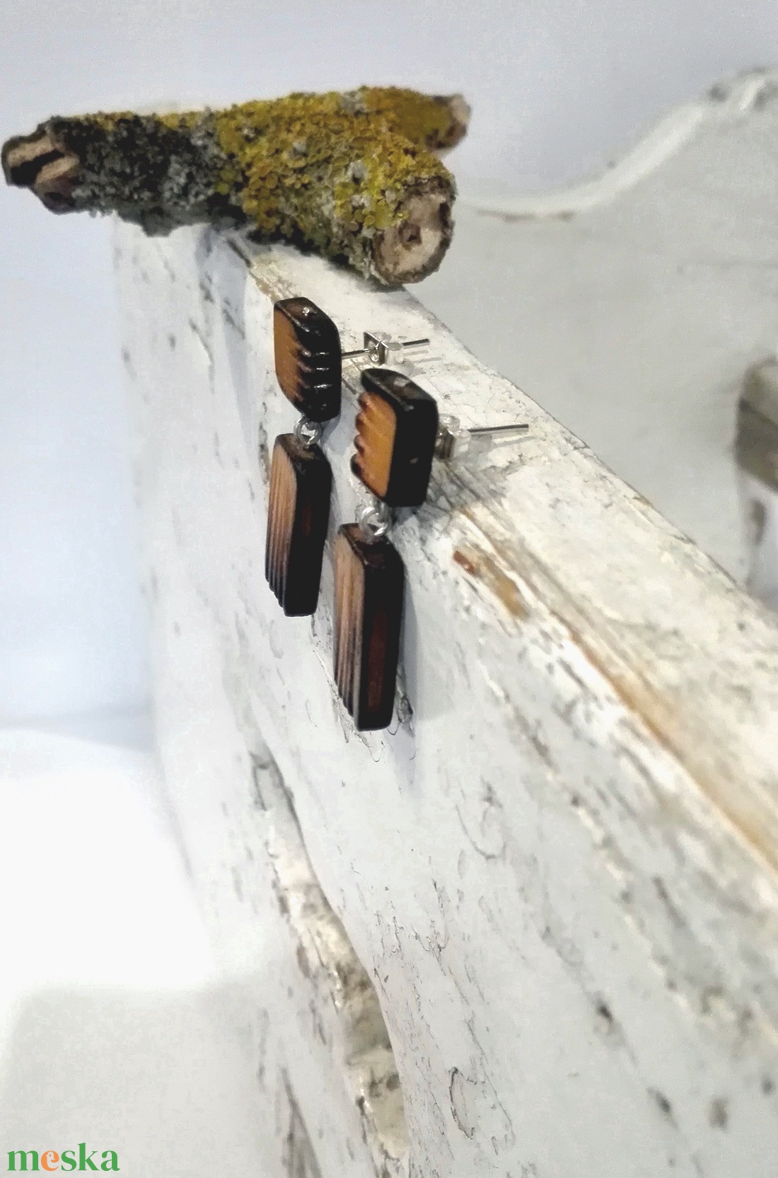 "Wild" fa lógós fülbevaló (nagy)- Meska.hu