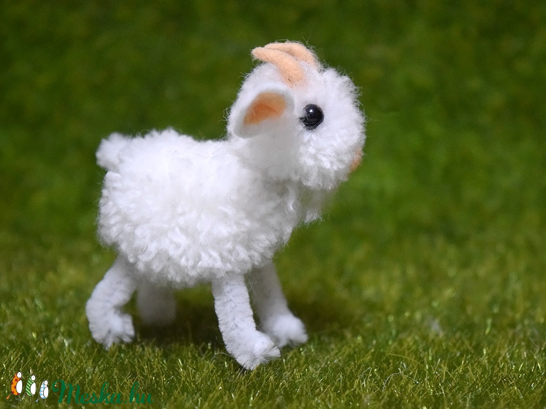 Mini kecske gida - fehér 2- Meska.hu