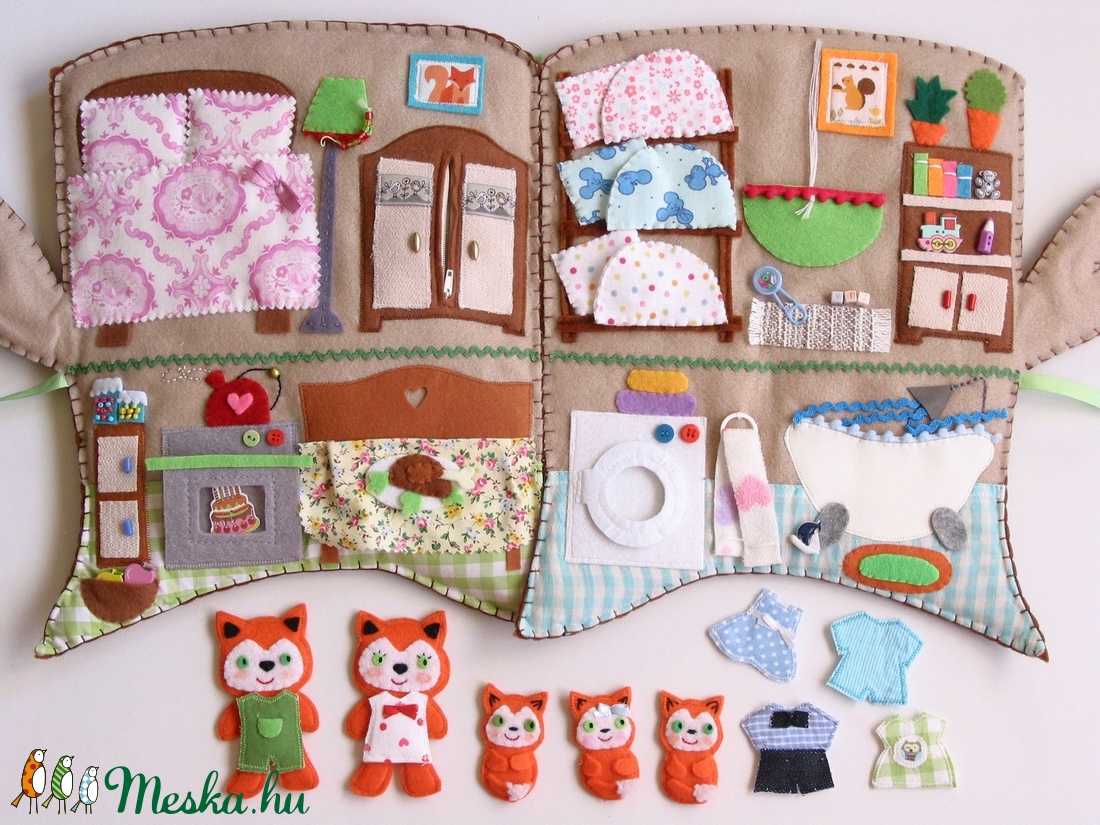 Cuki róka család farönk házikóban- interaktív játszókönyv (Azonnal ...