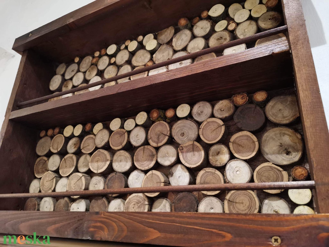 Egyedi fa fali fűszertartó polc- Meska.hu