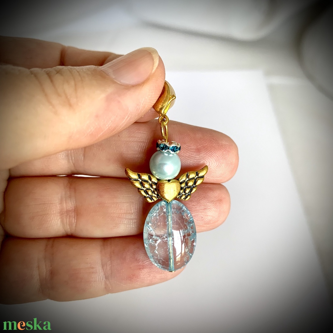 Akvamarin angyalka, őrangyal, angyal charm, angyal dísz, angyalos ...