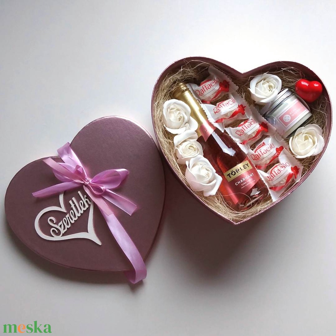 Valentin-napi ajándékbox- Meska.hu