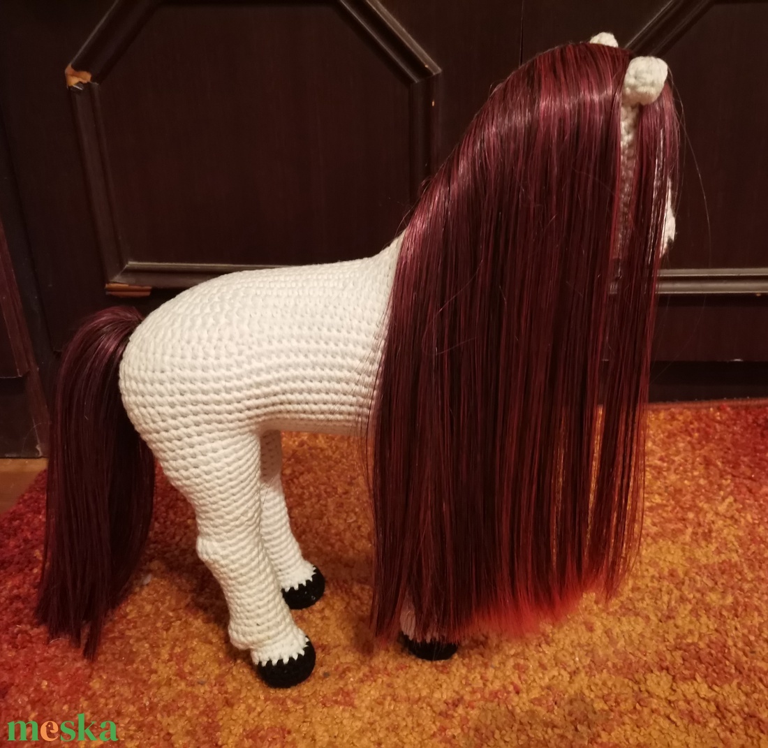 Horgolt ló- Meska.hu