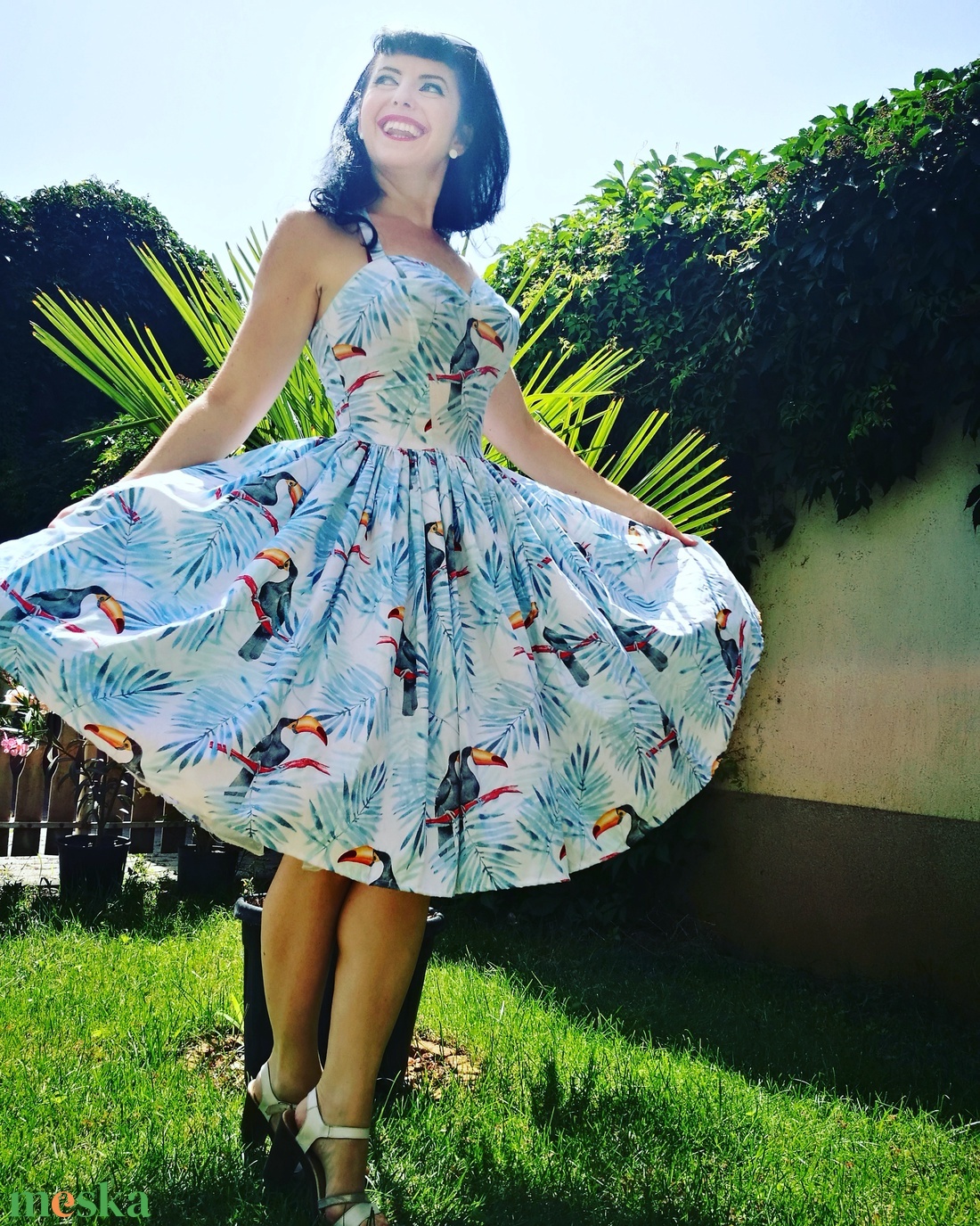 Pinup Rockabilly ruha, kék tukán és trópusi mintás, virágos- Meska.hu