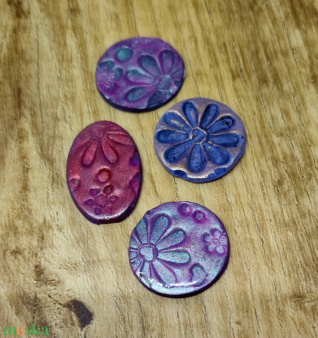 Süthetőgyurma kaboson, nagy kerek, ovális forma, lyuk nélkül, nyomott ...