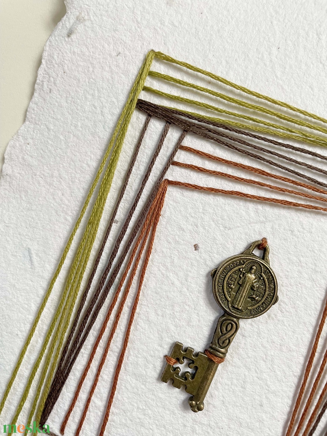 "KEY" artwork kézzel készült merített papíron, kerettel együtt, 21x30 ...