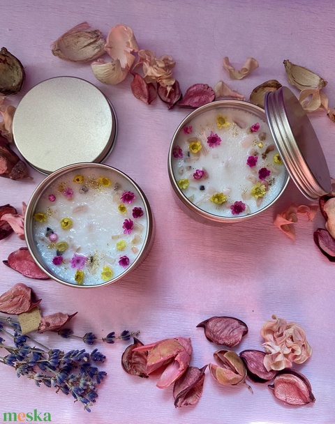 GYERTYA SZÁRÍTOTT VIRÁGOKKAL - Meska.hu