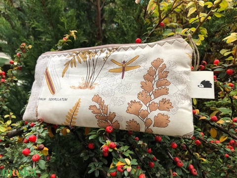 MOSTLY FERNS. Tolltartó/neszesszer....- Meska.hu