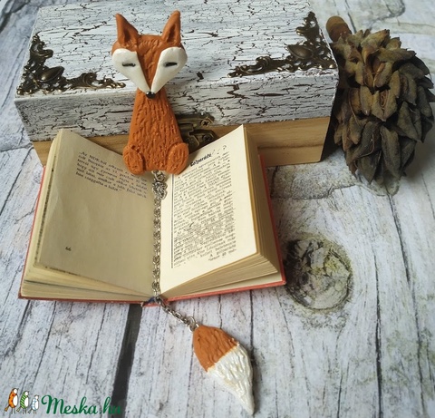 Vuk a kis róka könyvjelző- Meska.hu