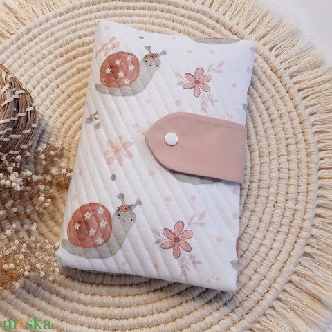 Pelenkázó neszeszer, pelenkatartó, csiga mintás, LuannaBaby- Meska.hu