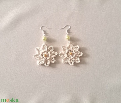 Horgolt virág /fülbevaló/- Meska.hu