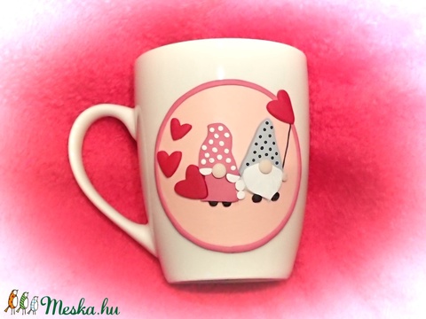 Valentin napi manó pár gnóm törpe mintás bögre gyurma díszítéssel ...